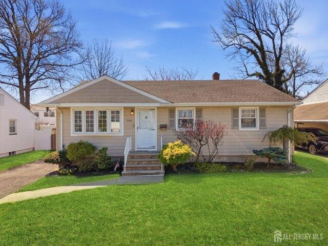 house with 3 bedroom, Iselin NJ DS101781299