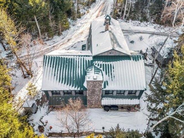 house with 3 bedroom, Island Falls ME DS102157885