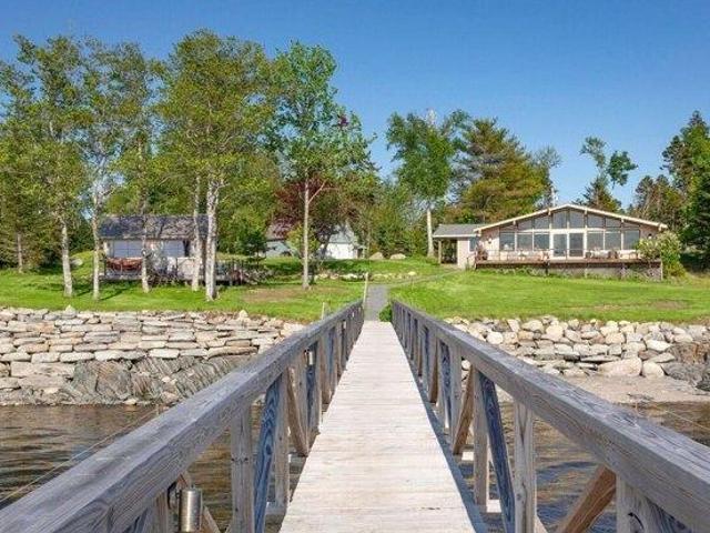 house with 3 bedroom, Islesboro ME ES105106339