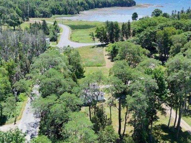house with 3 bedroom, Islesboro ME ES105107746