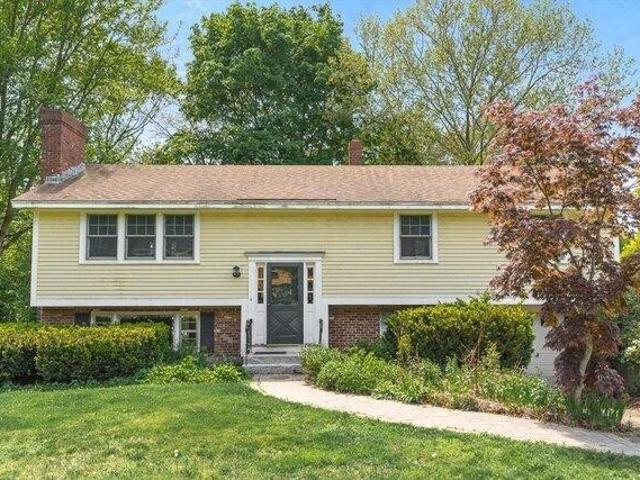 house with 3 bedroom, Ipswich MA DLS102960623
