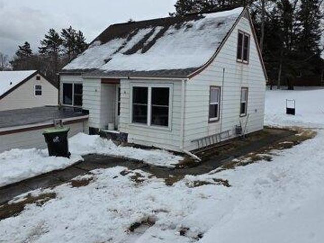 house with 3 bedroom, Iron River MI DLS92981070