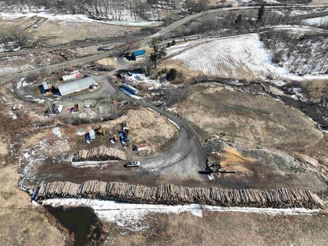 house with 3 bedroom, Irasburg VT ES103930719