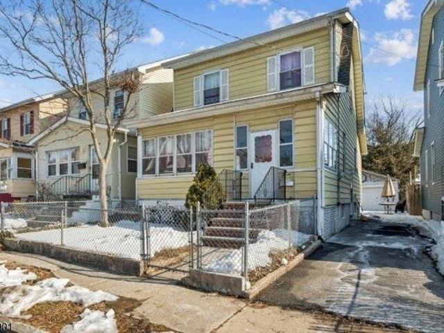 house with 3 bedroom, Irvington NJ DS102583979