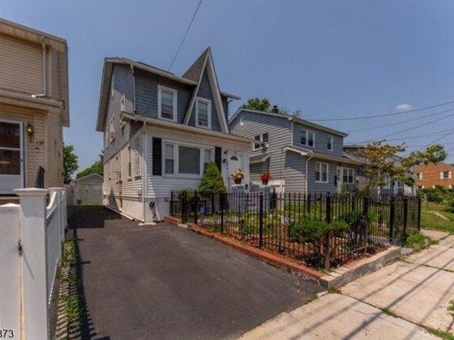 house with 3 bedroom, Irvington NJ DS104263256