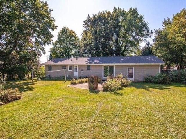 house with 3 bedroom, Ixonia WI ES103500731