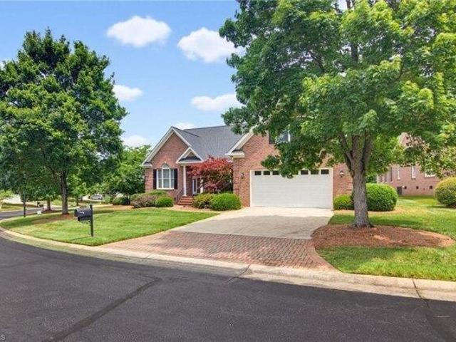 house with 3 bedroom, Jamestown NC ES104899035