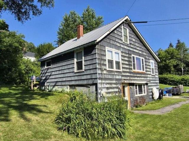 house with 3 bedroom, Jay ME DS103850156