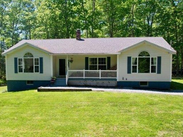 house with 3 bedroom, Jefferson ME ES105113013