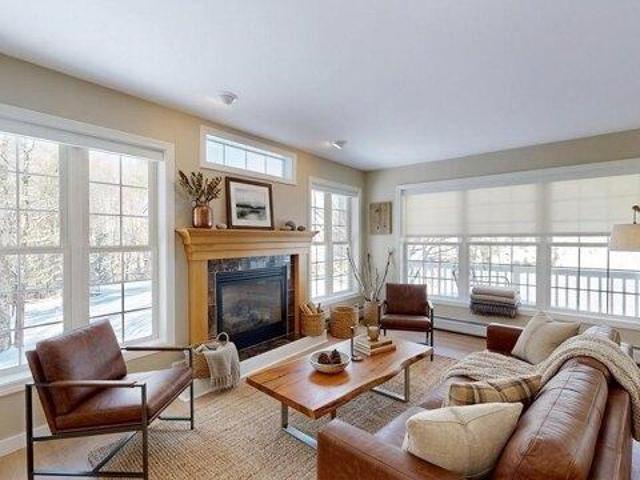 house with 3 bedroom, Jericho VT DLS102061218