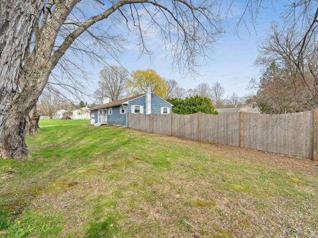 house with 3 bedroom, Jericho VT DLS102315732