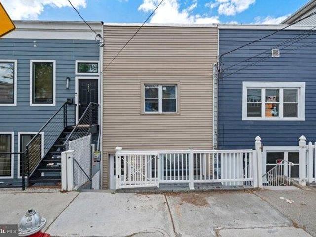 house with 3 bedroom, Jersey City NJ DLS101705410