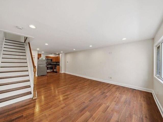 house with 3 bedroom, Jersey City NJ DLS101747495