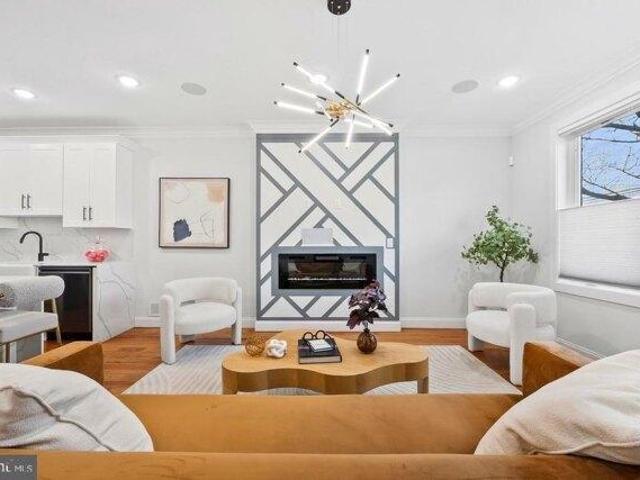 house with 3 bedroom, Jersey City NJ DS102313997