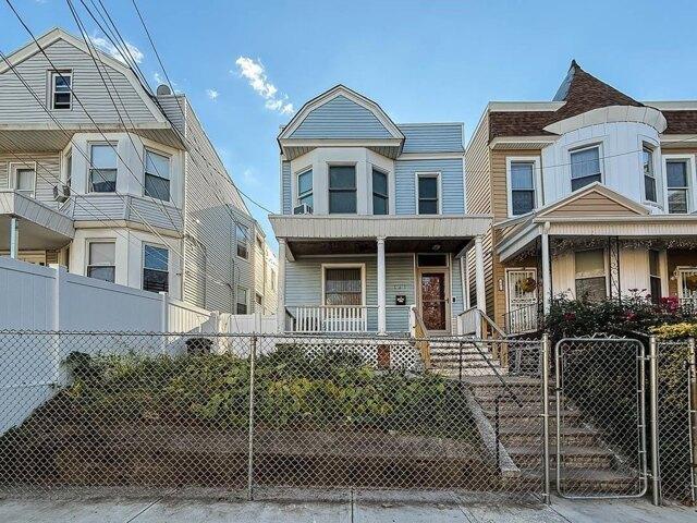 house with 3 bedroom, Jersey City NJ DS102475710
