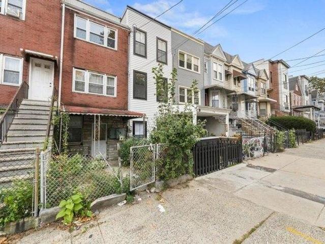 house with 3 bedroom, Jersey City NJ DS102728692