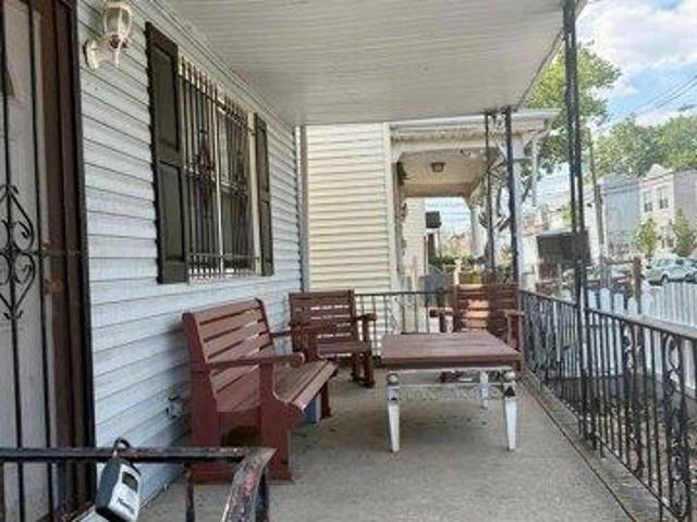 house with 3 bedroom, Jersey City NJ DS104373788