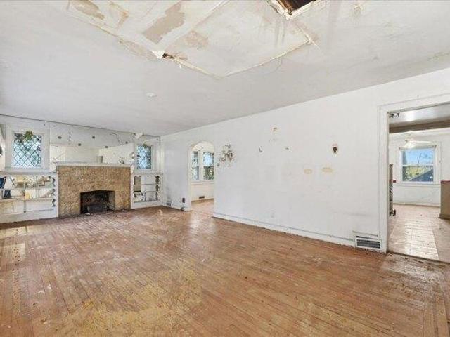 house with 3 bedroom, Jersey City NJ ES103665243