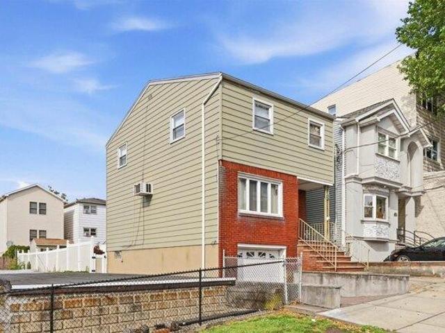 house with 3 bedroom, Jersey City NJ ES104409764
