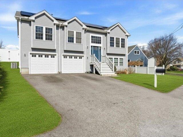 house with 3 bedroom, Johnston RI DLS103034493