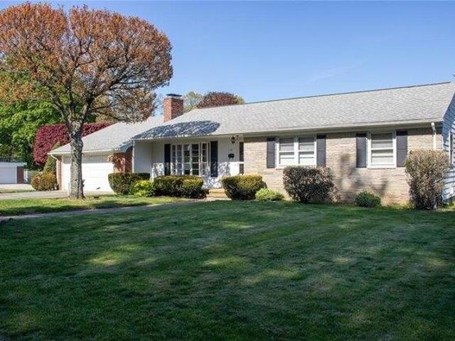 house with 3 bedroom, Johnston RI DS103441441