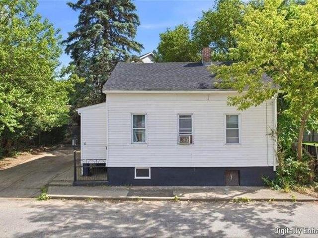 house with 3 bedroom, Johnston RI DS103444623