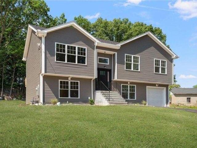 house with 3 bedroom, Johnston RI DS103849293