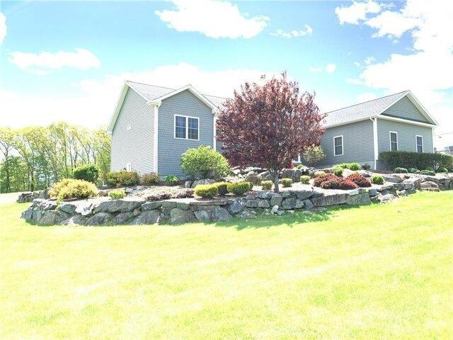house with 3 bedroom, Johnston RI DS103852498