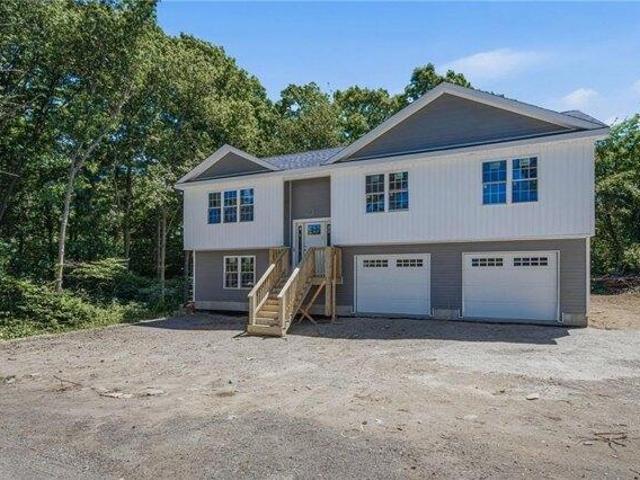 house with 3 bedroom, Johnston RI DS103886507