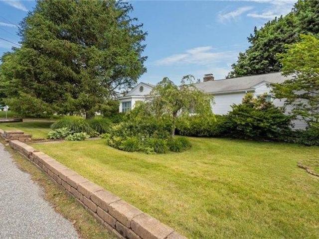 house with 3 bedroom, Johnston RI DS103929241