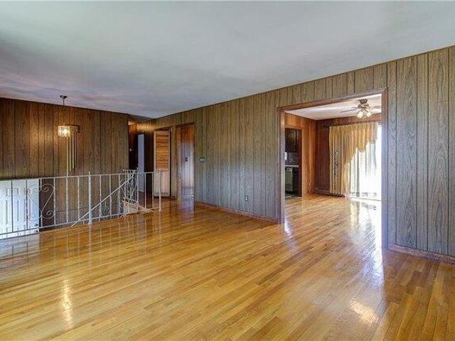 house with 3 bedroom, Johnston RI DS104009592
