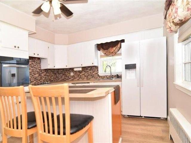 house with 3 bedroom, Johnston RI DS104296731