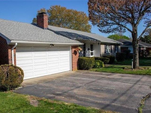 house with 3 bedroom, Johnston RI ES103441441