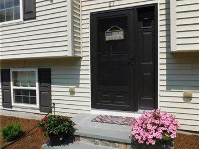 house with 3 bedroom, Johnston RI ES103496634
