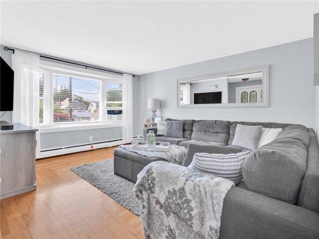 house with 3 bedroom, Johnston RI ES103438554