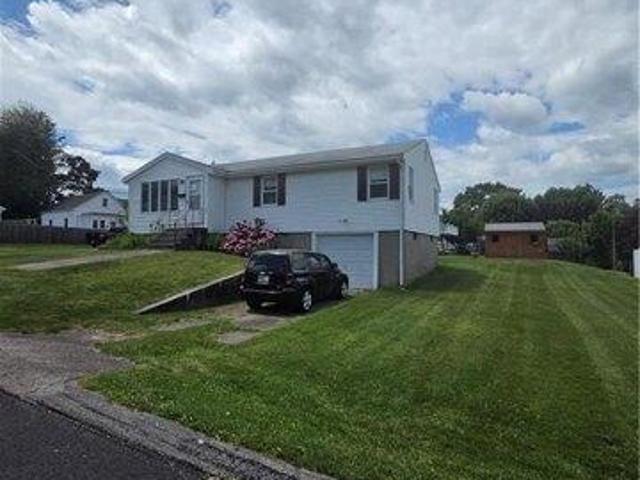 house with 3 bedroom, Johnston RI ES103851820