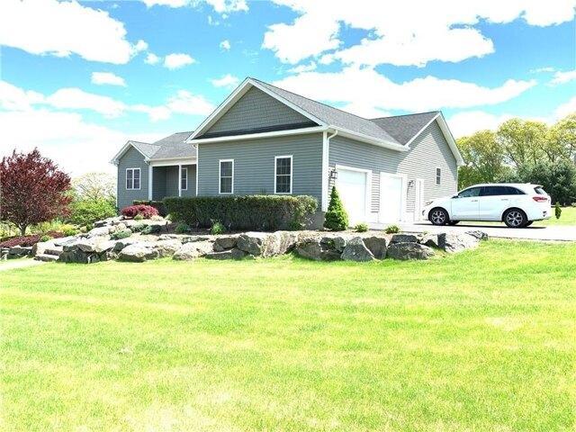 house with 3 bedroom, Johnston RI ES103852498