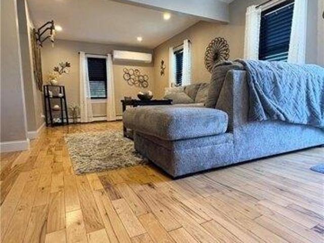 house with 3 bedroom, Johnston RI ES104479860