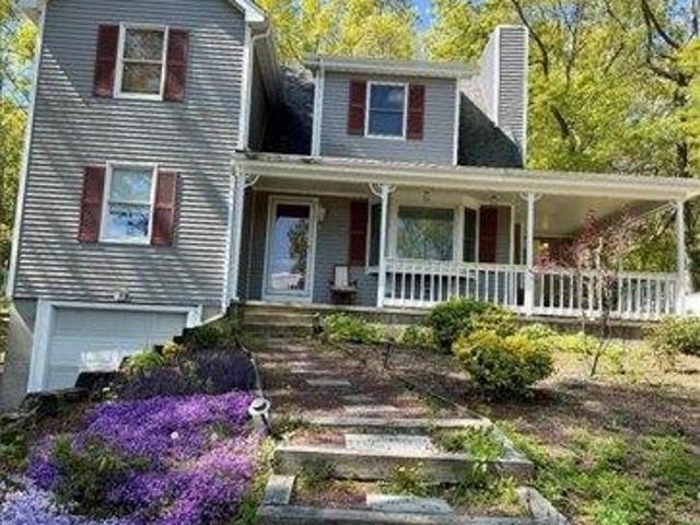 house with 3 bedroom, Johnston RI ES105113816