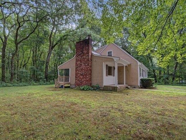 house with 3 bedroom, Johnston RI ES105125683