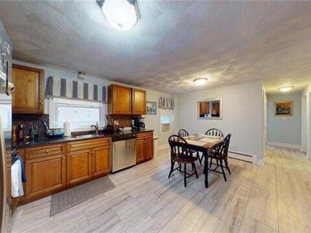 house with 3 bedroom, Johnston RI ES105126819