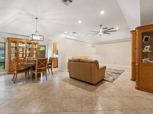 house with 3 bedroom, Jupiter FL ES104898432