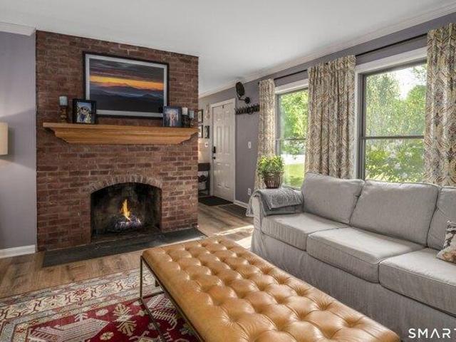 house with 3 bedroom, Kent CT ES105175150