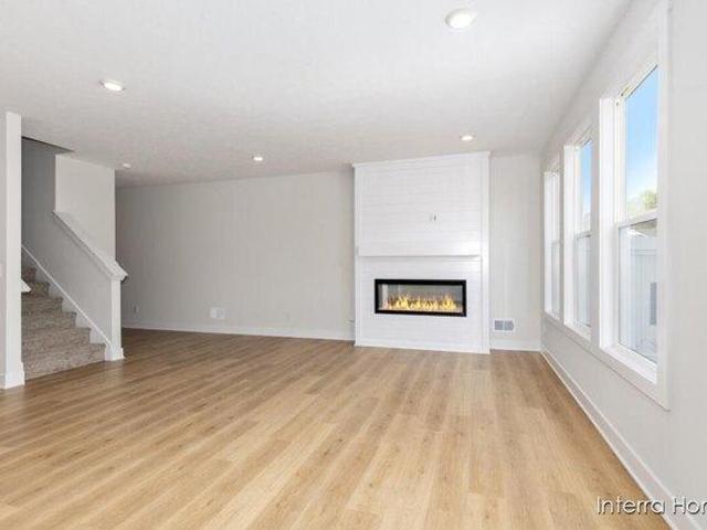 house with 3 bedroom, Kentwood MI DLS93412792