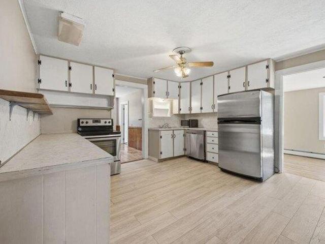 house with 3 bedroom, Kennebunk ME ES103887039