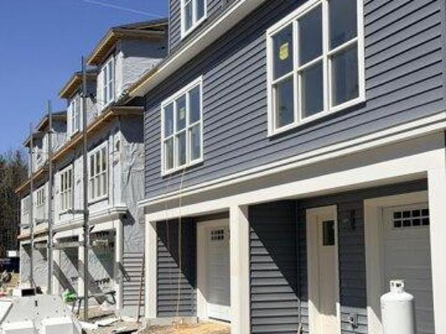house with 3 bedroom, Kennebunk ME ES103036391