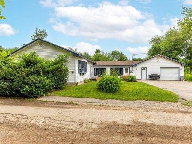 house with 3 bedroom, Kennebunk ME ES104440818
