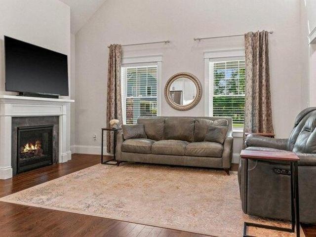 house with 3 bedroom, Kennebunk ME ES105142136