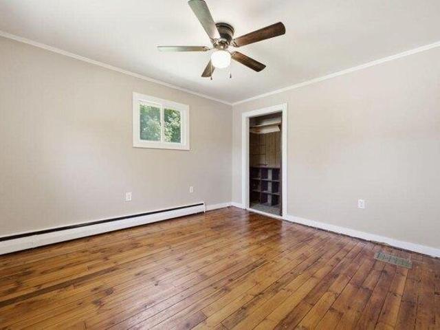 house with 3 bedroom, Kennebunk ME ES105176208
