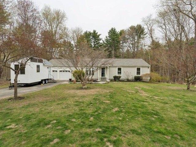 house with 3 bedroom, Kensington NH DS103433721